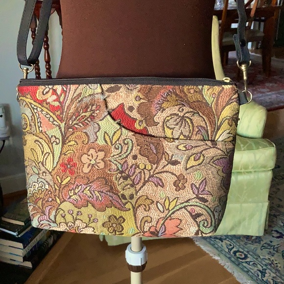 Danny K. | Bags | Danny K Beverly Hills Ca Silky Tapestry Roomy ...